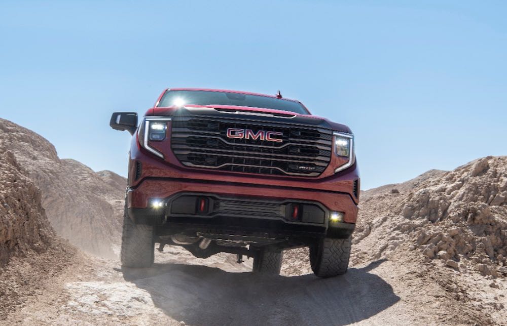 GMC Sierra 1500 AT4X del 2023, una Pick Up poderosa y de lujo • AUTORUTAS